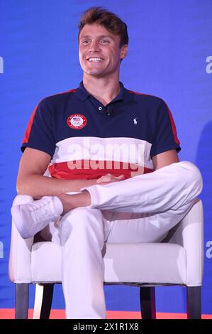 Bobby Finke (USA) of United States, swims in the Men's 800m Freestyle ...