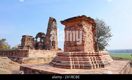 Ruin View of Lesser Surang Temple, Chandela Period Temples, Dudhai ...