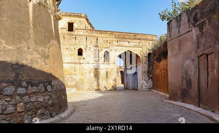 the Main Palace View of Samthar Fort, Jhansi, Uttar Pradesh, India ...