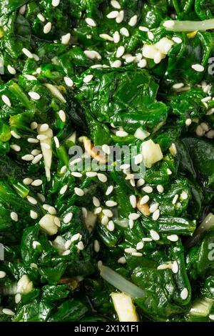 Korean Spinach Salad, Sigeumchi Namul Stock Photo - Alamy