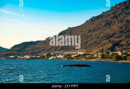 Pefki beach with houses on the island of Rhodes Stock Photo - Alamy
