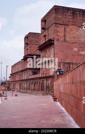 Old structures near Machkund, a Hindu pilgrimage place in Dholpur ...