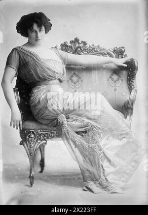 Kitty Gordon, 1910s Stock Photo - Alamy