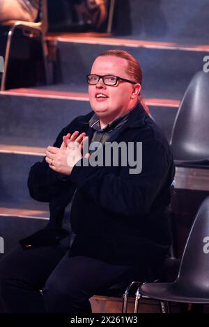 Sänger Angelo Kelly, Vater von Kandidat Gabriel Kelly, in der siebten ...