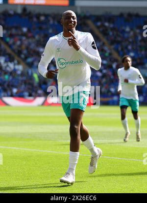 Southampton's Joe Aribo celebrates scoring their side's first goal of ...