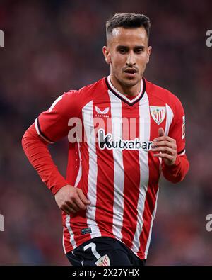 Alex Berenguer of Athletic Club looks on during the UEFA Europa League ...
