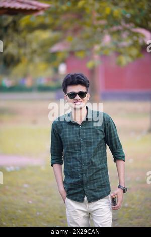7580+ Best Bangladeshi Boy Pictures | Free Handsome Boy & Beautiful Boy ...