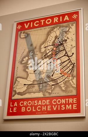 Soviet propaganda poster Operation Barbarossa - German Invasion of ...