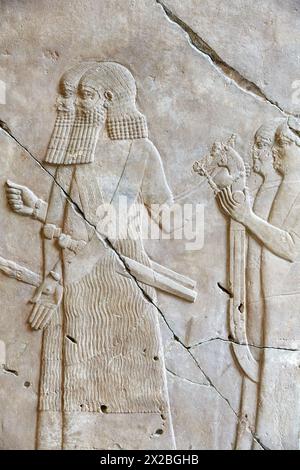 Palace Relief, Reconstruction of Assyrian Palace, Pergamon Museum ...