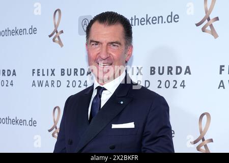 Philipp Welte beim Felix Burda Award am 21.04.2024 in Berlin Stock ...
