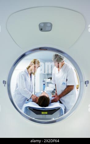 CAT (Computerized Axial Tomography) scan, Radiology, Medical imaging ...