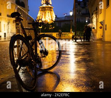 streets of Paris on rainy night Stock Photo - Alamy