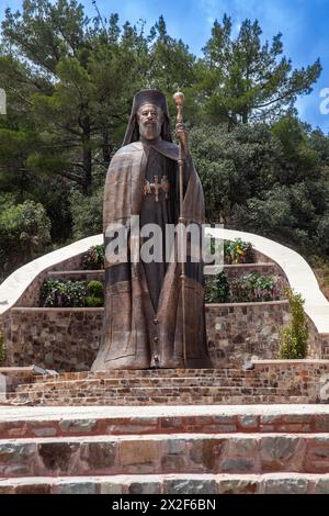 burial site of archbishop makarios III on mount throni at Kykkos ...