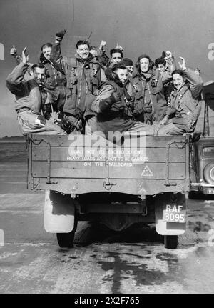 RAF Bomber Command 1940 Hampden bomber crews of No. 61 Squadron at ...