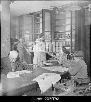 Citizens read books at a library in Suzhou City, east China's Jiangsu ...
