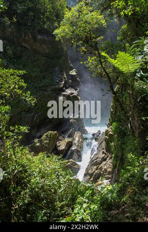 Cascade Pailon del Diablo (Devils throat) Waterfall near Banos de Agua ...