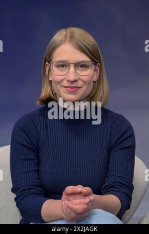 Svenja Appuhn: Bundessprecherin der Gruenen Jugend, zu Gast bei ...