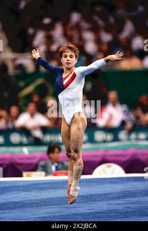 Kerri Strug (USA) competing in the floor exercise in the women's ...