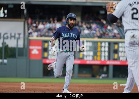 Seattle Mariners' J.P. Crawford hits an RBI single against the Los ...