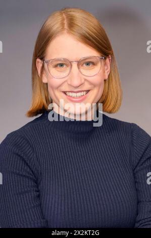 Svenja Appuhn in der ARD-Talkshow maischberger im Studio Berlin ...
