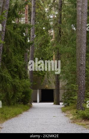 The Forest Chapel in Stockholm's Forest Cemetery Stock Photo - Alamy