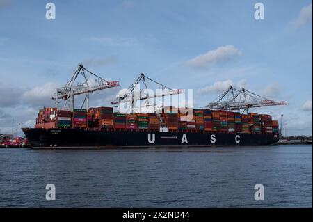 UASC UMM Qarn Stock Photo - Alamy