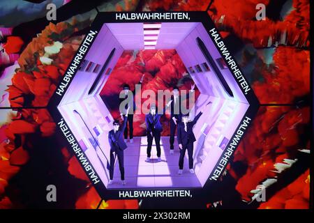 Maximilian Diehle, Paul Zichner, Amelie Willberg, Max Gindorff und ...