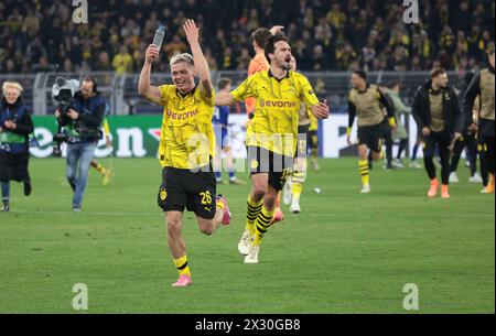 from left: Julian Ryerson (Dortmund), Ibrahim Maza Leverkusen, November ...