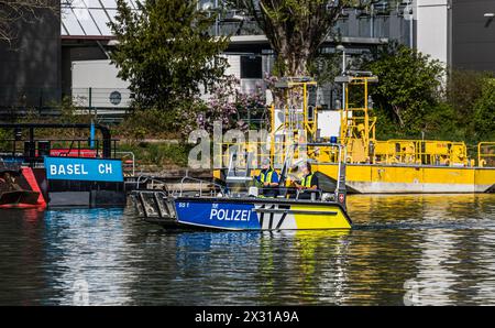Schweiz, Basel-Stadt BS, Rhein, Dreiländereck Schweiz-Deutschland ...