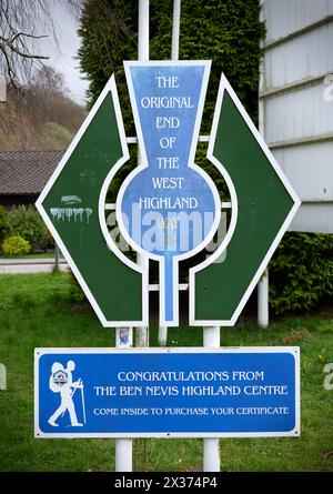 Sign marking the end of the West Highland Way, Gordon Square, Fort ...