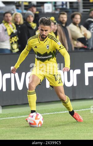 April 6, 2024: Columbus Crew forward Cucho HernÃ¡ndez (9) handles the ...