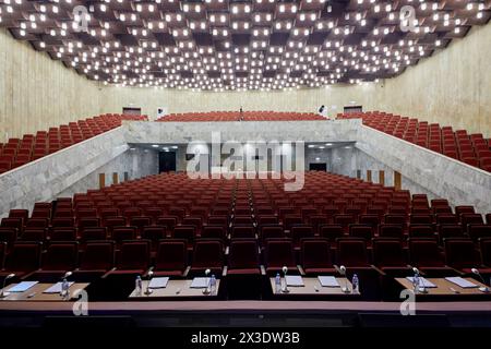 MOSCOW, RUSSIA - FEB 11, 2017: Interior of Korolevskiy concert hall ...