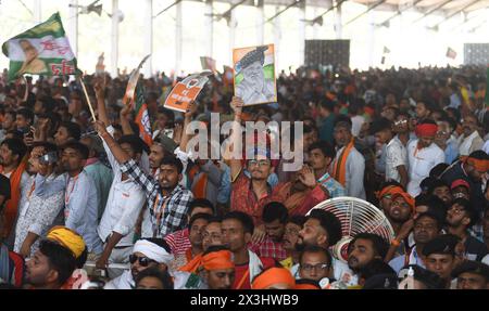 MUNGER, INDIA - APRIL 26: BJP supporters seen during a rally by Prime ...