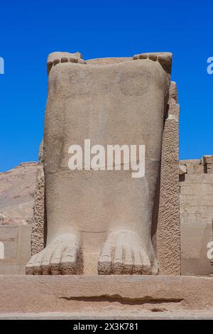 Statue of Ancient Egyptian Queen Tuya, aka Tuy or Mut-Tuya (d.c 1257BC ...