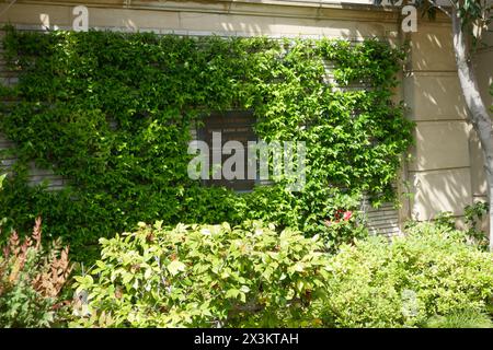 Glendale, California, USA 26th April 2024 Entertainment Magnate, Motion ...