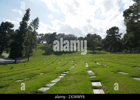 Glendale, California, USA 26th April 2024 Gracie Allen Grave and George ...