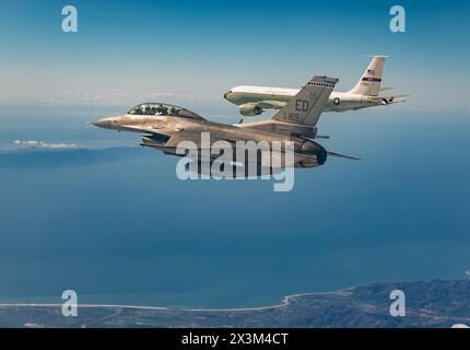 An F-16D performs a Photo Chase test mission for the 416th FLTS - The ...