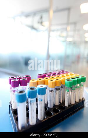 sample tubes of blood, Boxes chemotherapy, Onkologikoa Hospital ...