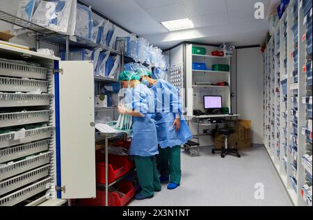 Storage, Operating theater of ophthalmology, Hospital Donostia, San ...