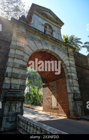Old Goa, India. Old Viceroy’s Arch In Old Goa Was Built In The Memory ...