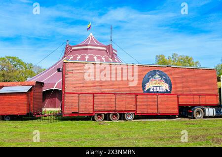 Lorries and a traditional Circus Zyair big top tent pitched in ...