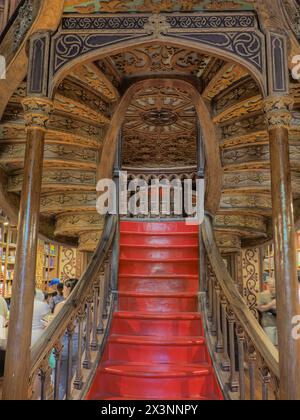 PORTO, PORTUGAL - APRIL 21 2024 - The Praxe - A Portuguese academic ...