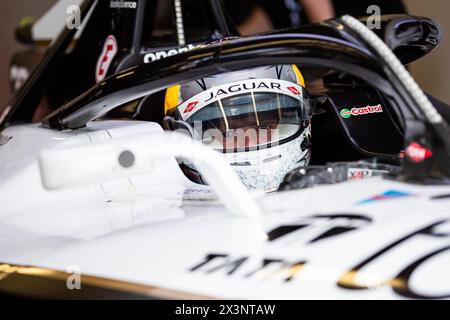 CASSIDY Nick (nzl), Jaguar TCS Racing, Jaguar I-Type 7, portrait podium during the Berlin ePrix ...