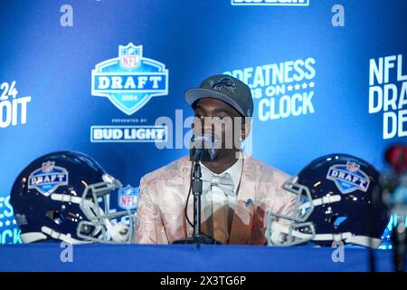 Detroit Lions cornerback Terrion Arnold (0) reacts against the ...