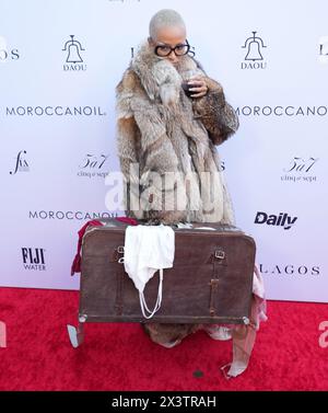 Doja Cat arrives at The Daily Front Row Fashion Media Awards Show at ...