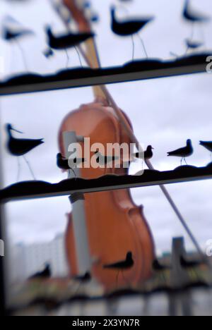 largest violin in the world Stock Photo - Alamy
