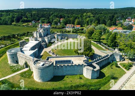France, Pas de Calais, Condette, Hardelot Castle, Tudor style manor ...