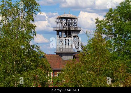 France, Pas de Calais, Oignies, Hautois park, Coal mine number 9 seen ...