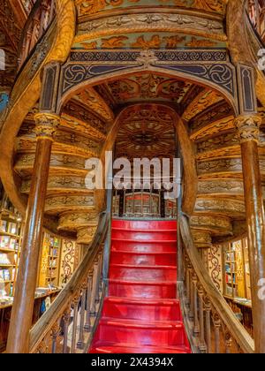 PORTO, PORTUGAL - APRIL 21 2024 - The Praxe - A Portuguese academic ...