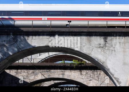 Railway bridges at Nordbahnhof with InterCityExpress ICE ...